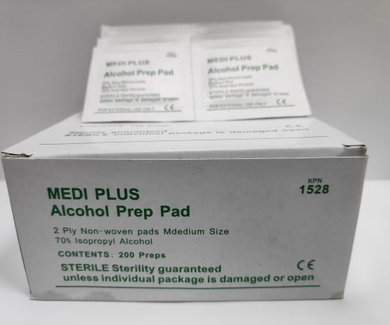 פד אלכוהול 200 יח' בקופסא חברת medi plus - מטפלים שופ